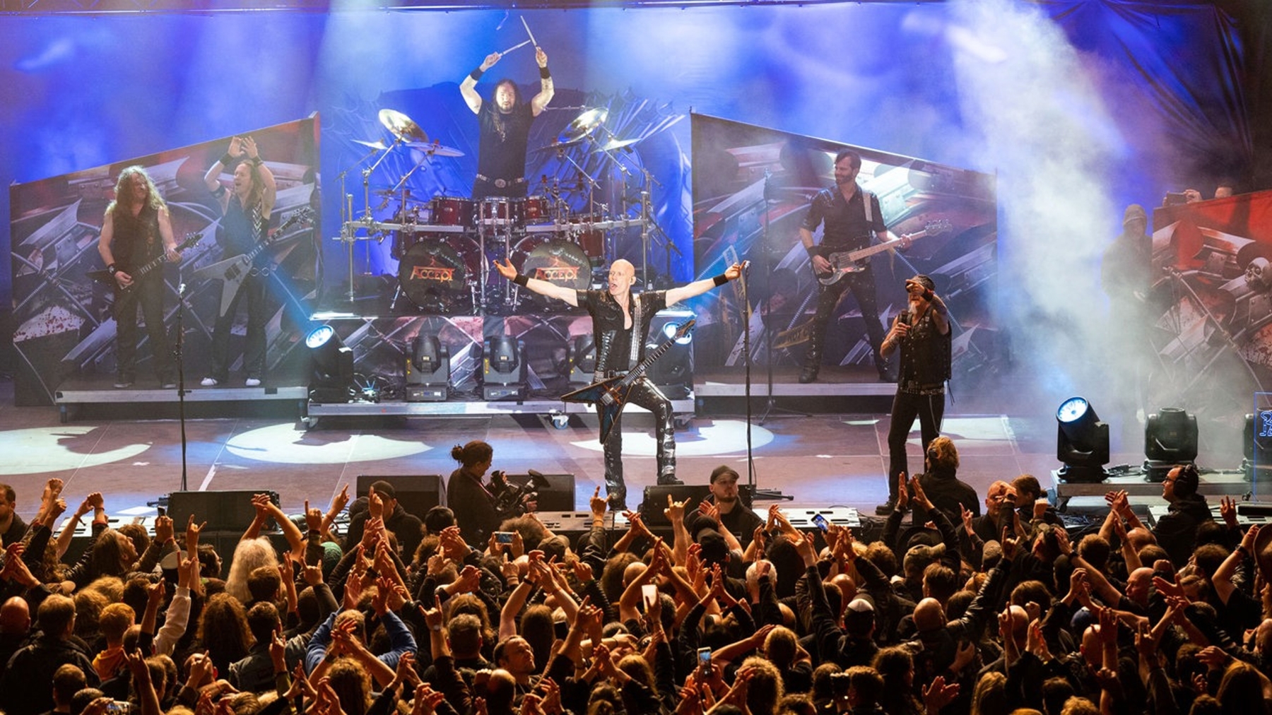 Fan Zones - Accept